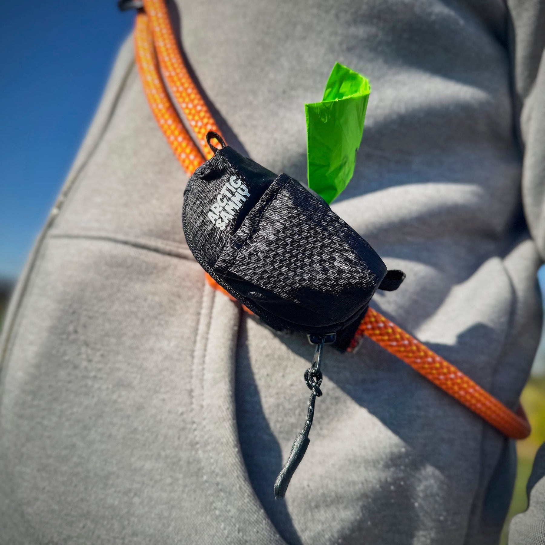 Dog poop Bag Holder | Arctic Sammy